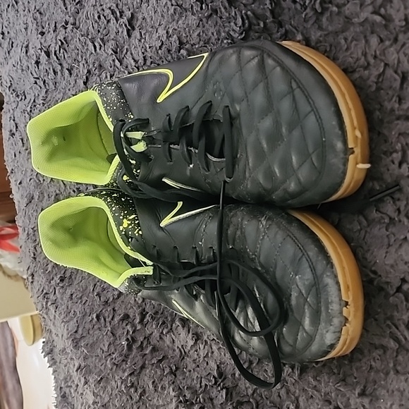 Nike | Shoes | Nike Mens Rare Tiempo Genio Leather 63283 07 Soccer ...